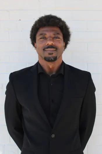 Jonathan Ayers - Real Estate Agent - Coldwell Banker