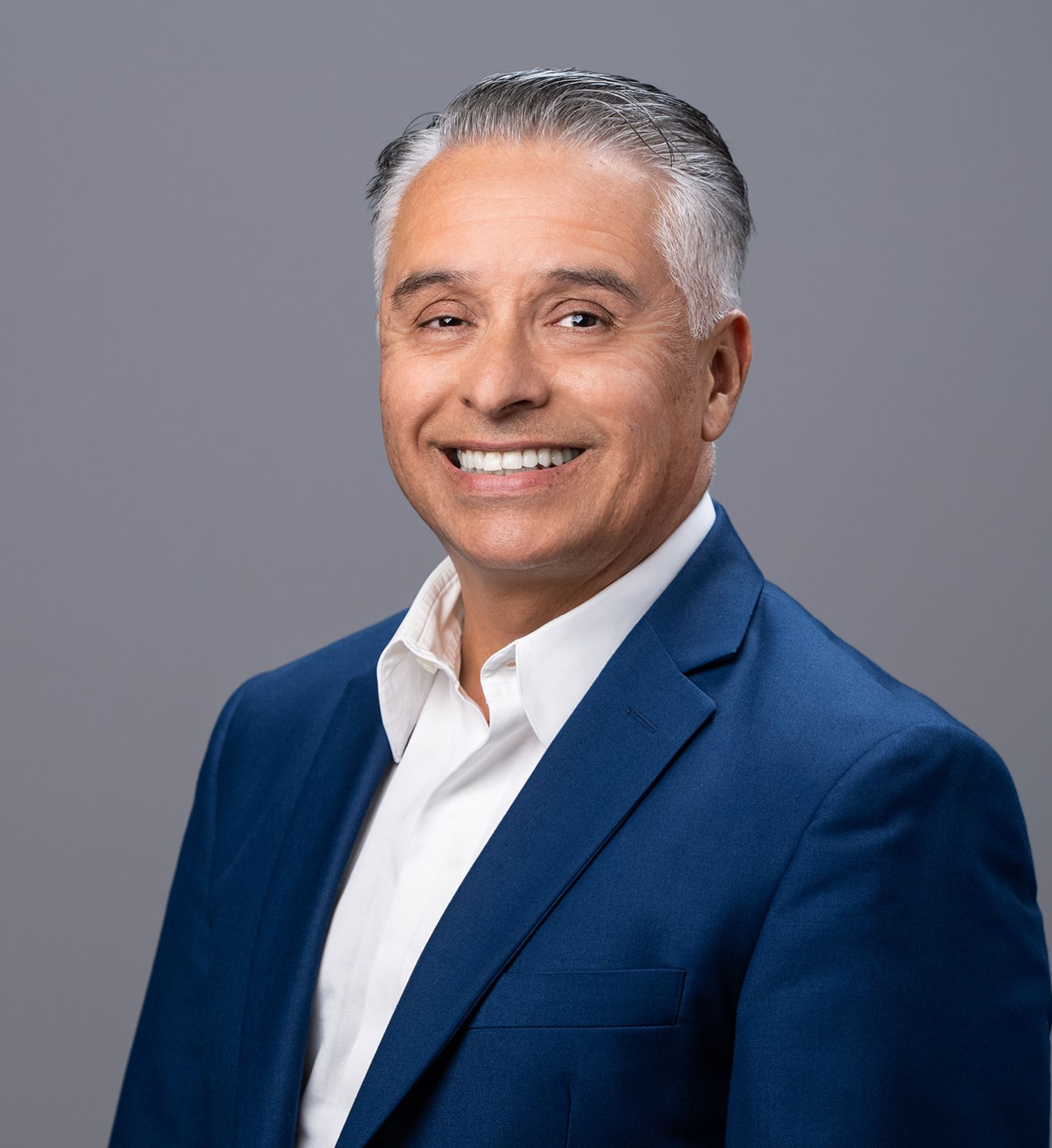 Victor Hernandez - Real Estate Agent - CENTURY 21 Real Estate