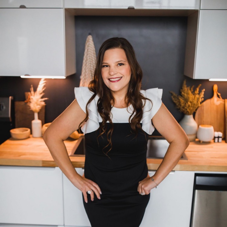 Kristi Fox Satsky - Real Estate Agent - CENTURY 21 Real Estate