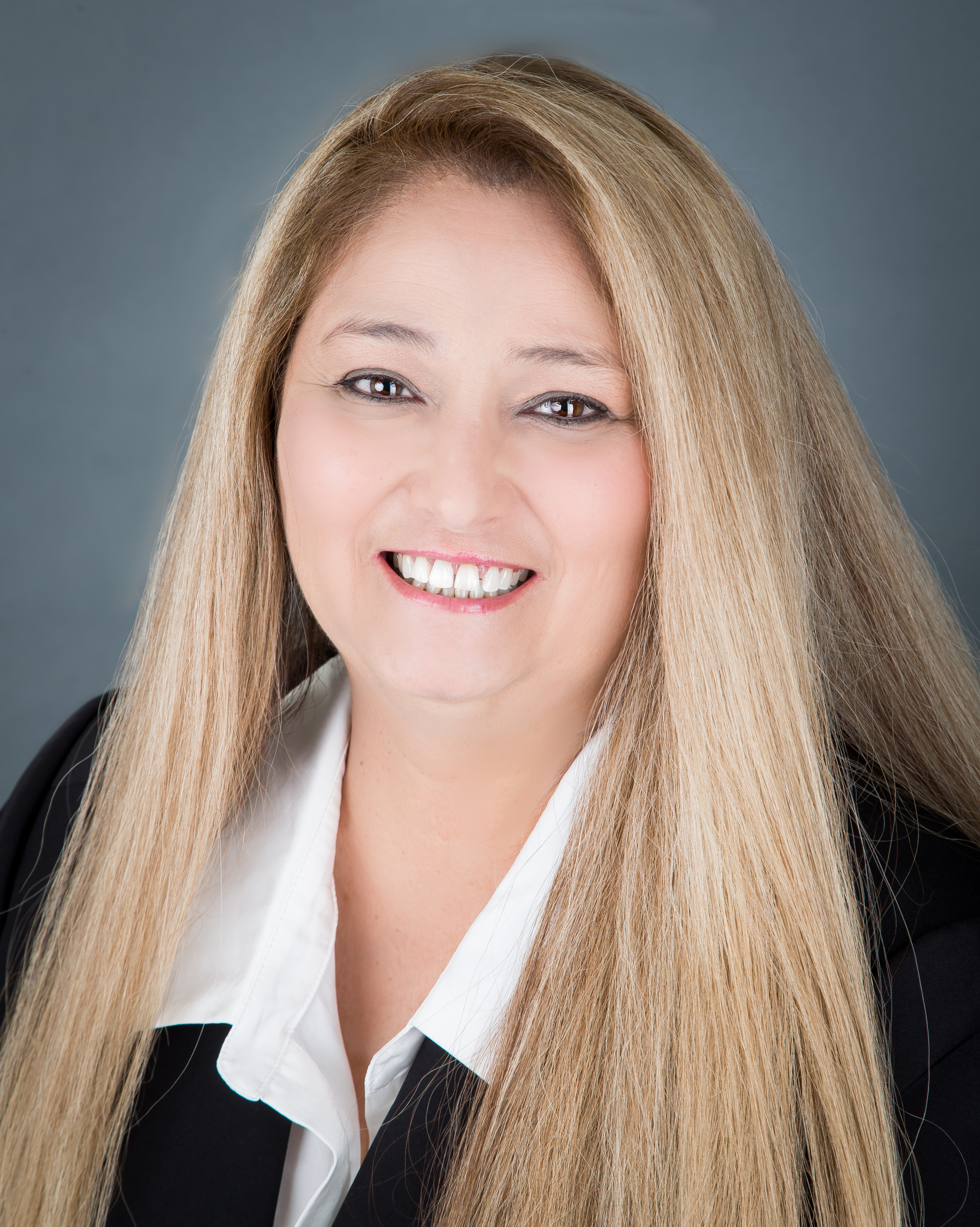 Donna Bell - Real Estate Agent - CENTURY 21 Real Estate