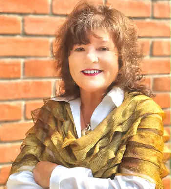 Laura Steed - Real Estate Agent - Coldwell Banker