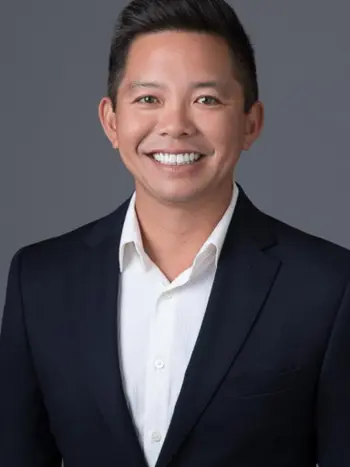 Derek Kamm - Real Estate Agent - Coldwell Banker