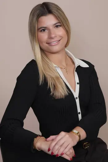 Maria Wezkiewicz - Real Estate Agent - Coldwell Banker